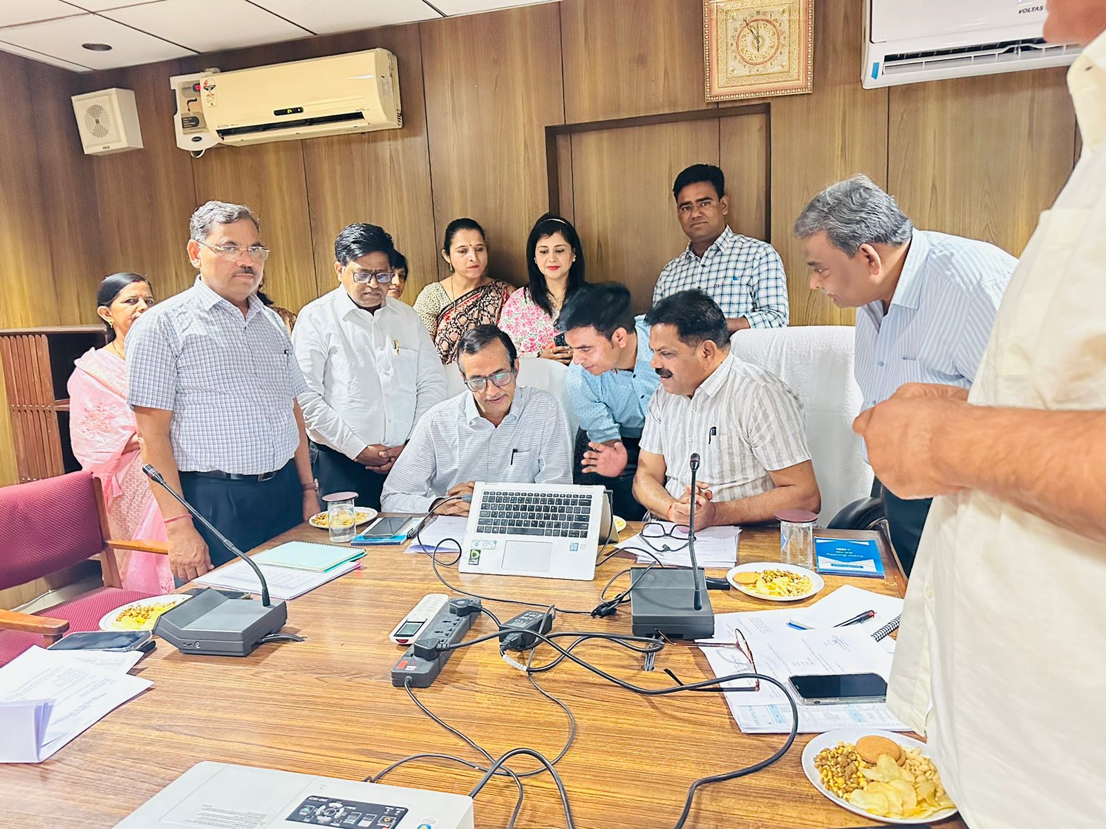 Photo Gallery: State Insurance & Provident Fund Department - Government ...